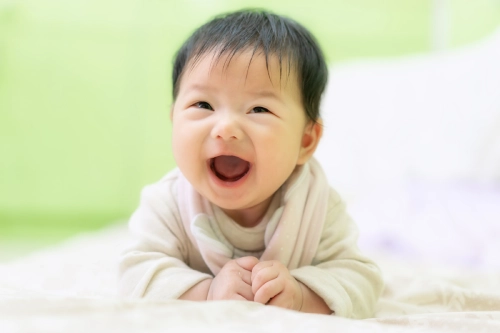 8 Aktivitas Stimulasi untuk Perkembangan Bayi 3 Bulan